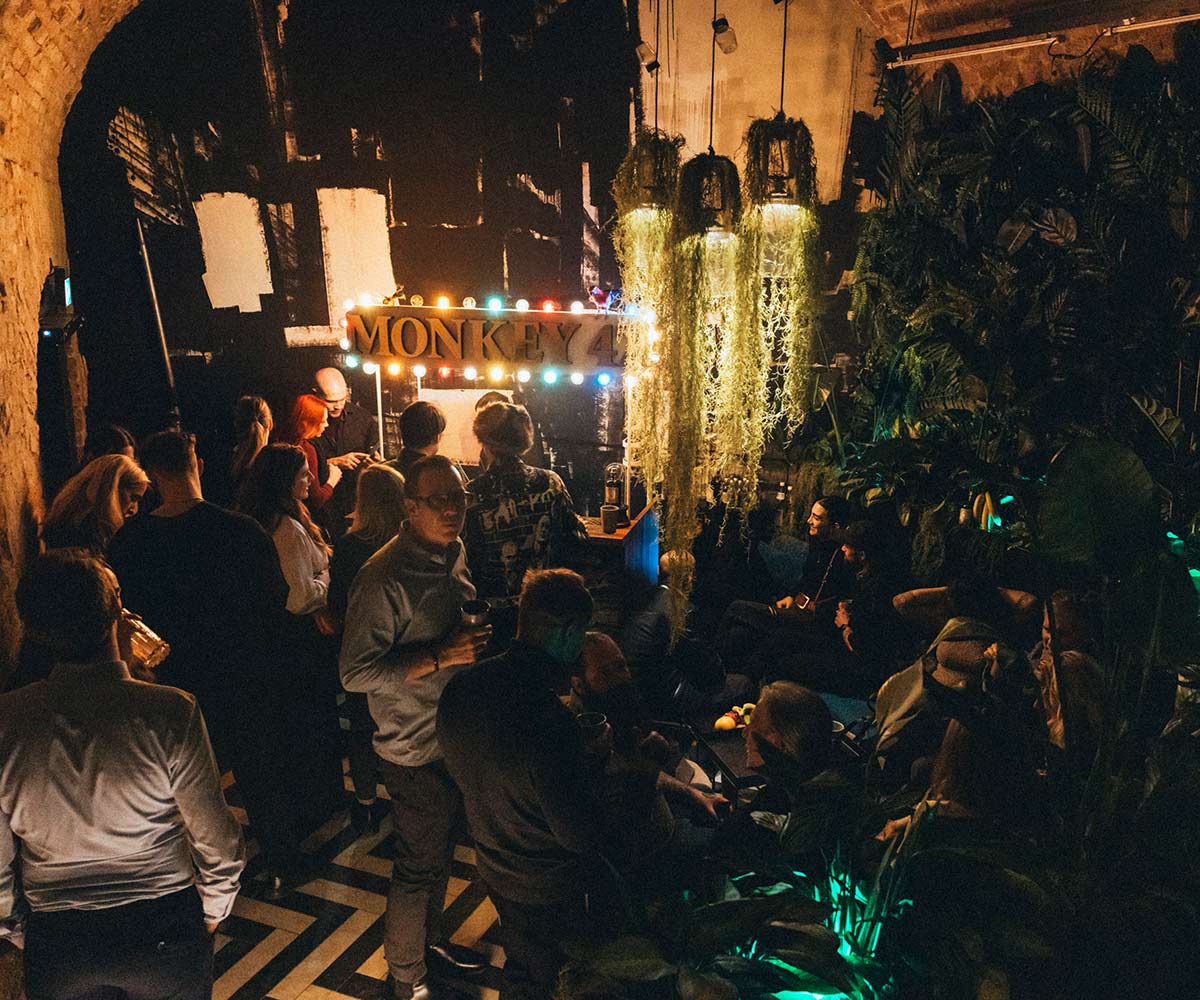 Monkey 47-Bar im Wiener Krypt eröffnet - News - 2025 - Gault&Millau